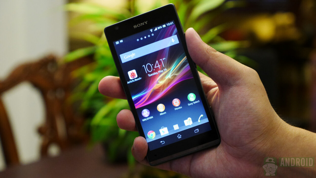 Sony Xperia SP review (video)