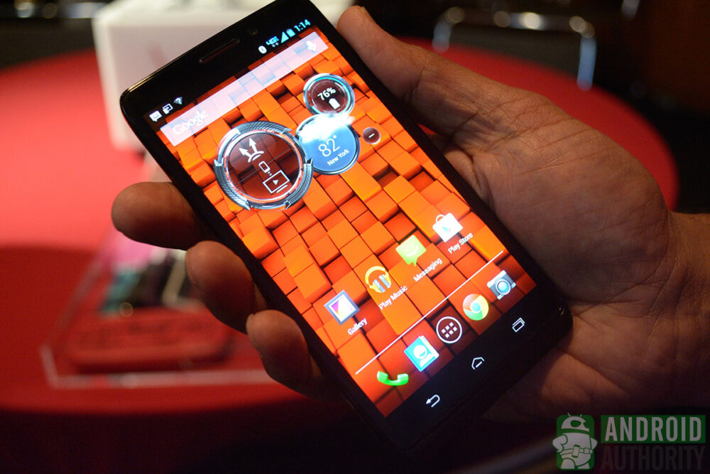 Motorola X8 Mobile Computing System: A closer look at the "8-core" SoC