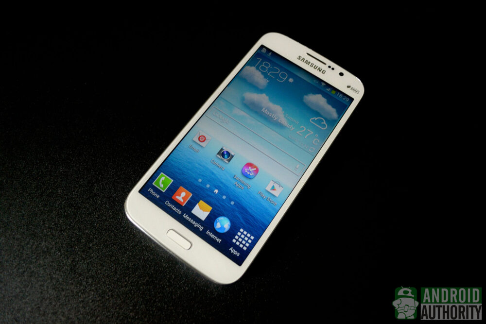 Samsung Galaxy Mega 5.8 review (video)