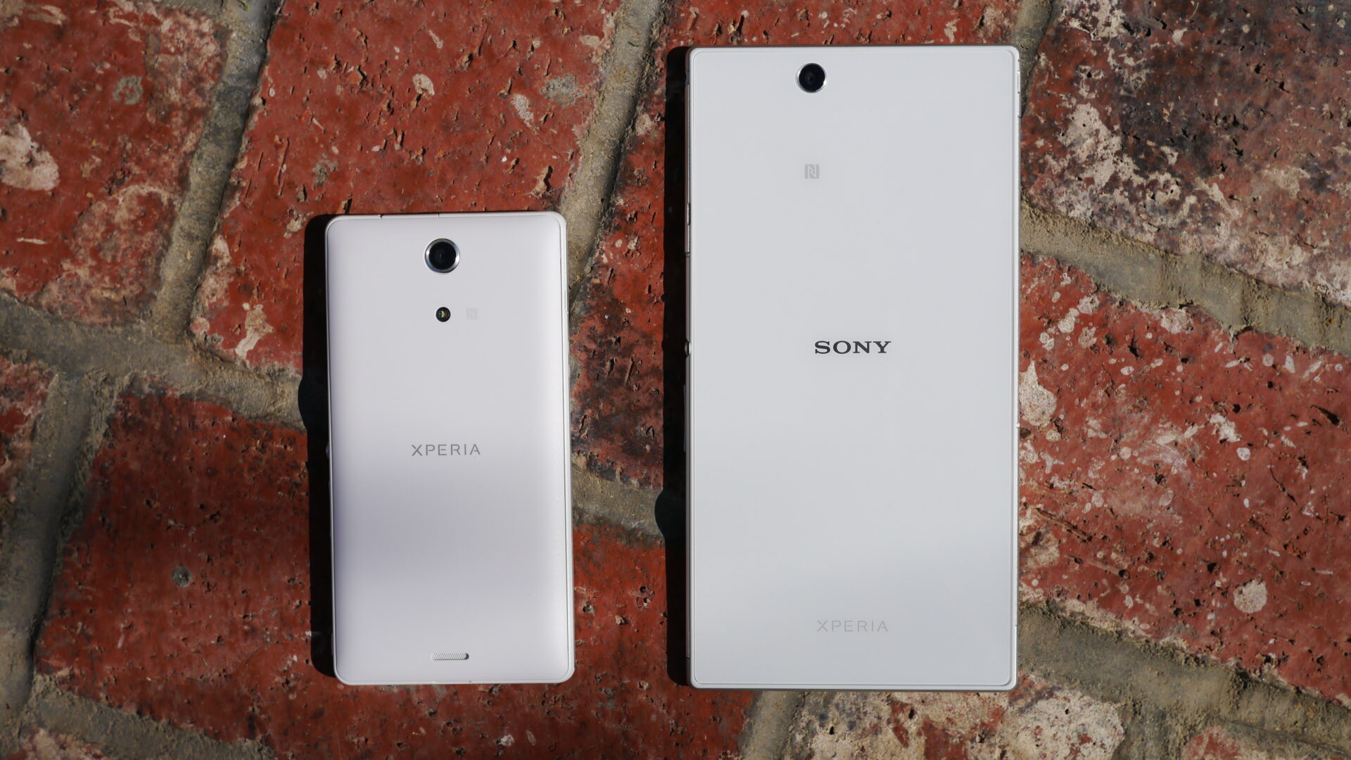 Sony Xperia ZR review - Android Authority