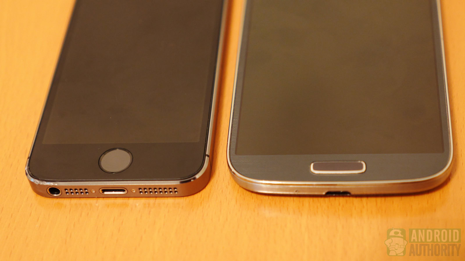 Iphone 5c Vs Galaxy S4 Mini
