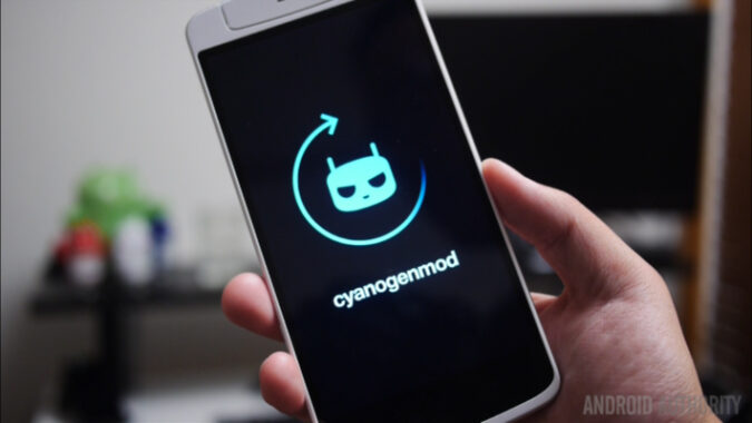 16 best CyanogenMod themes (by developer)