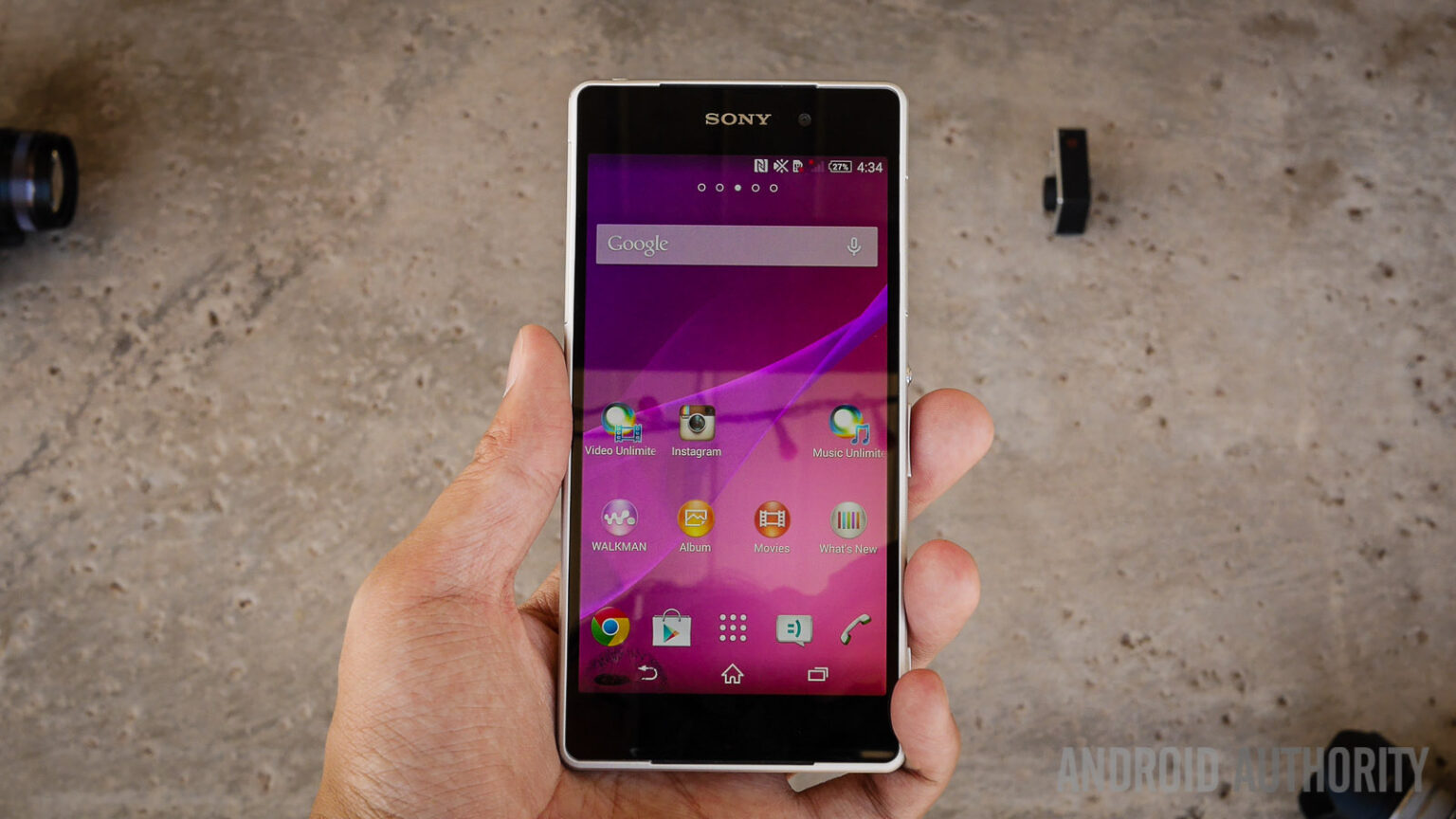Why thin bezels are a horrible idea for smartphones [Opinion]