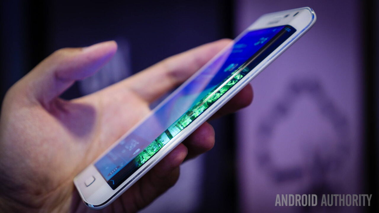 Samsung Galaxy Note Edge first Impressions!