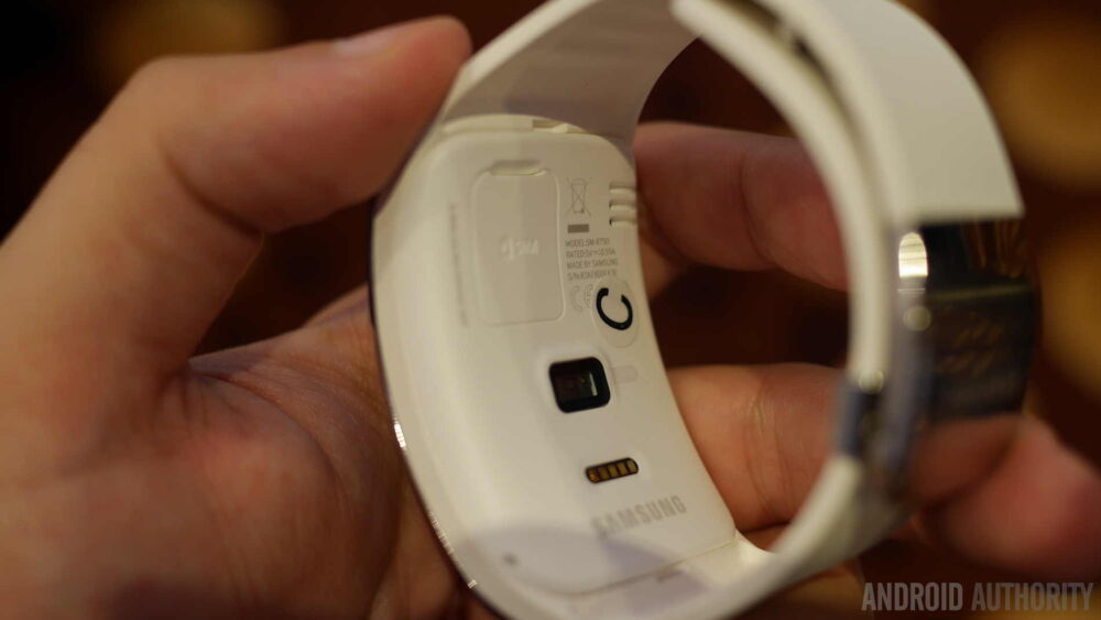 Samsung Gear S hands-on