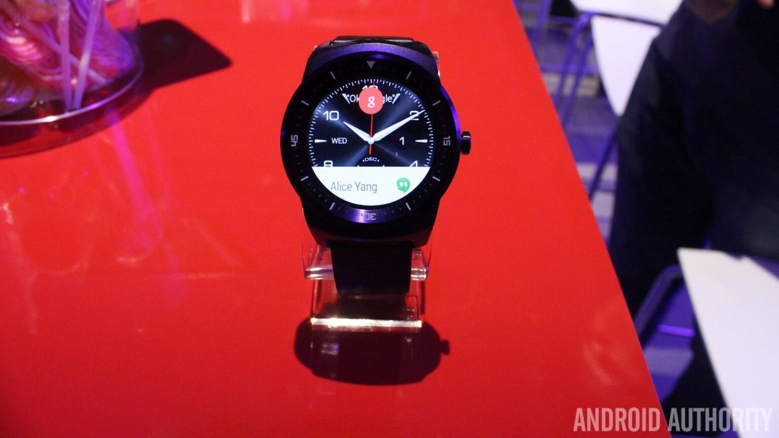 POLED vs IPS - the differences in display tech explained