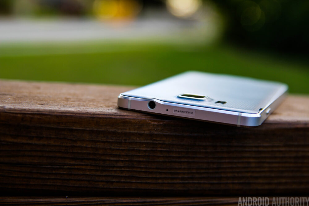 Samsung Galaxy Alpha review: a glimpse of something new
