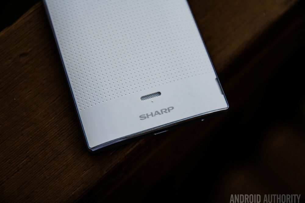 Sharp is about to introduce the most bezel-less phone you’ve ever seen