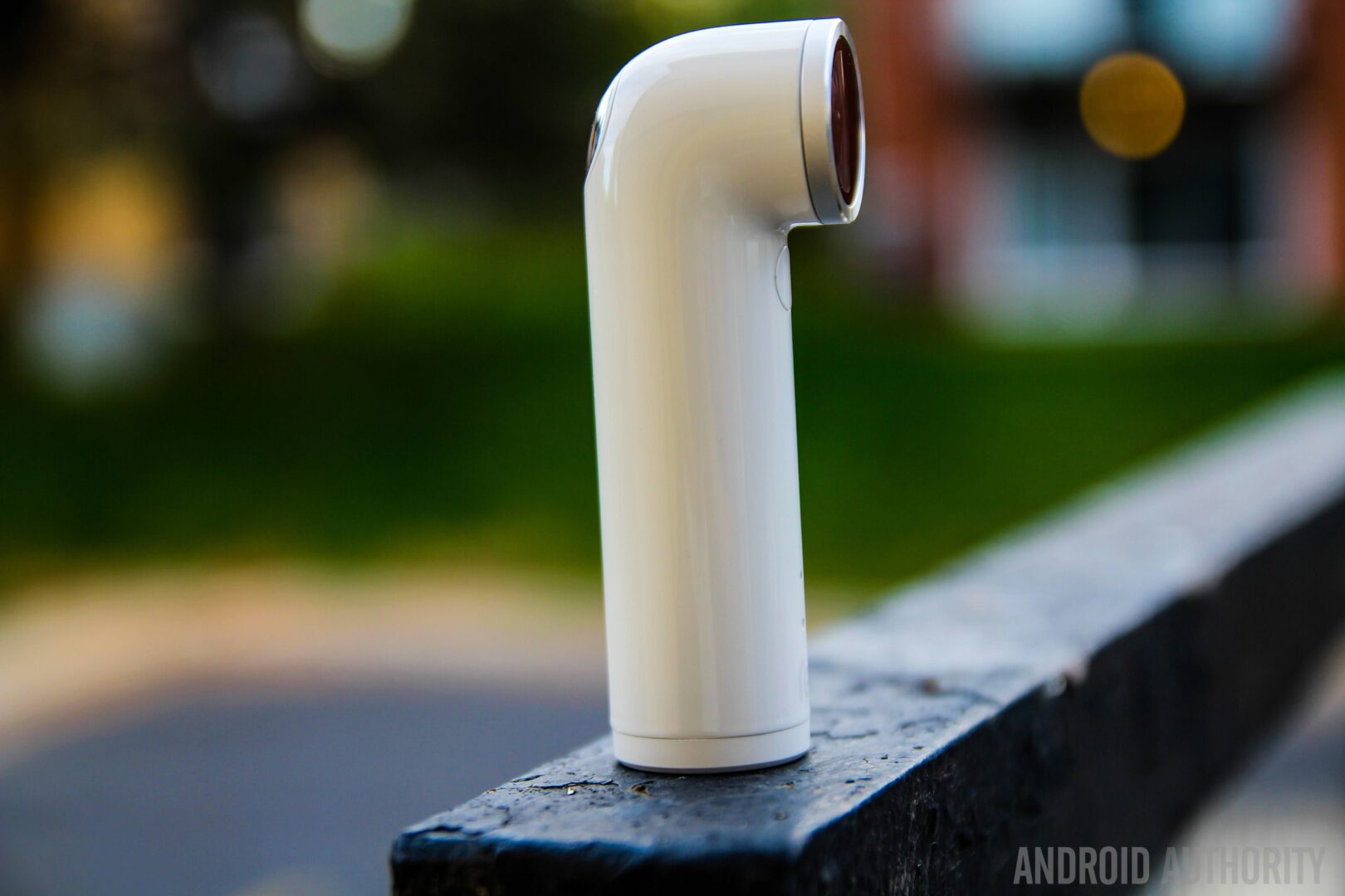 HTC RE Review