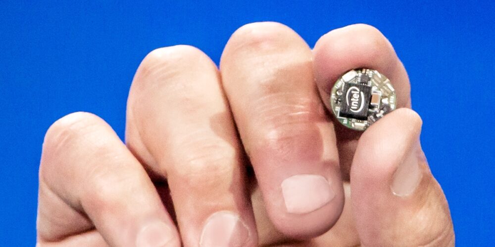 Intel hopes to power your next wearable with the tiny Curie module
