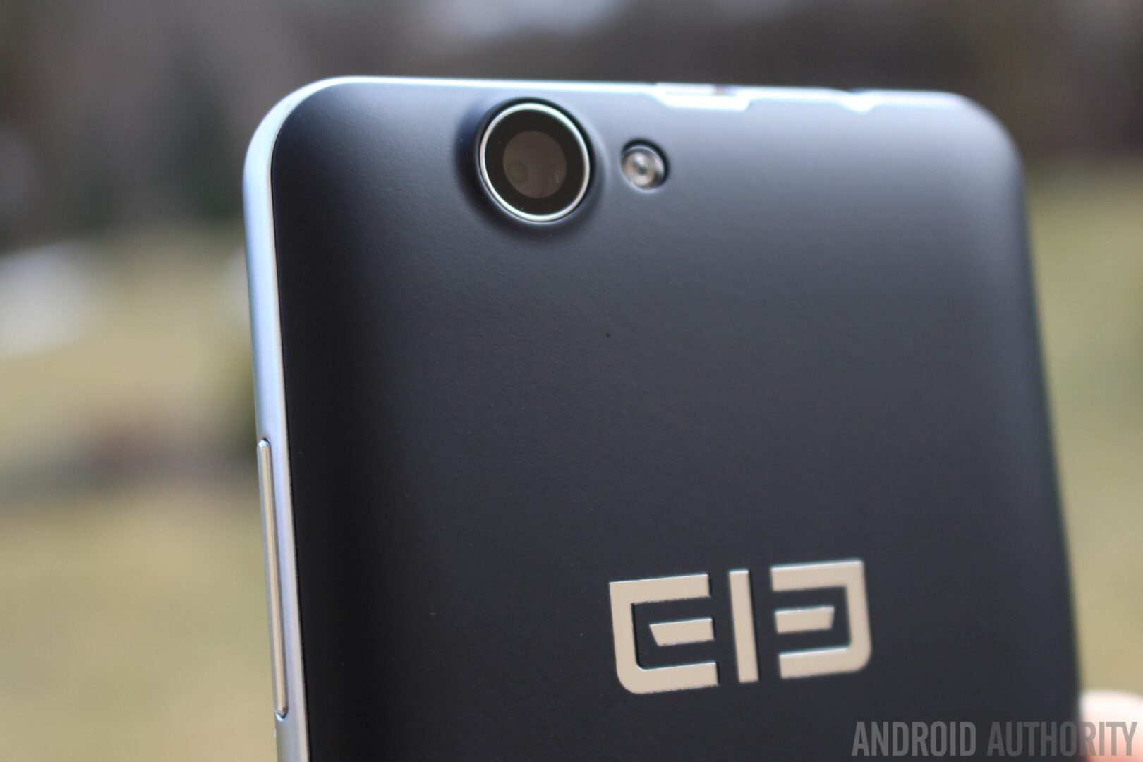 Elephone P5000 review - smartphone with a 5350 mAh battery