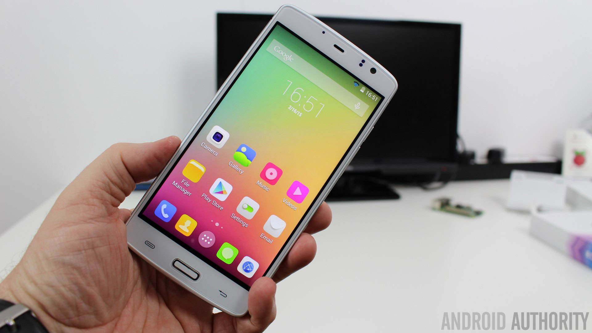 Ecoo Aurora E04 review - Android Authority