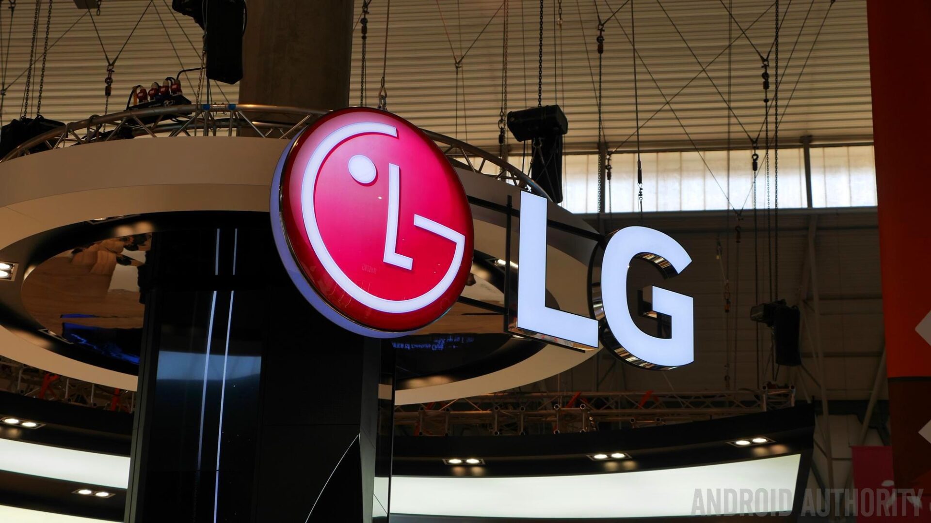 Report: LG G5 coming in Q1 2016, with metal body, new design
