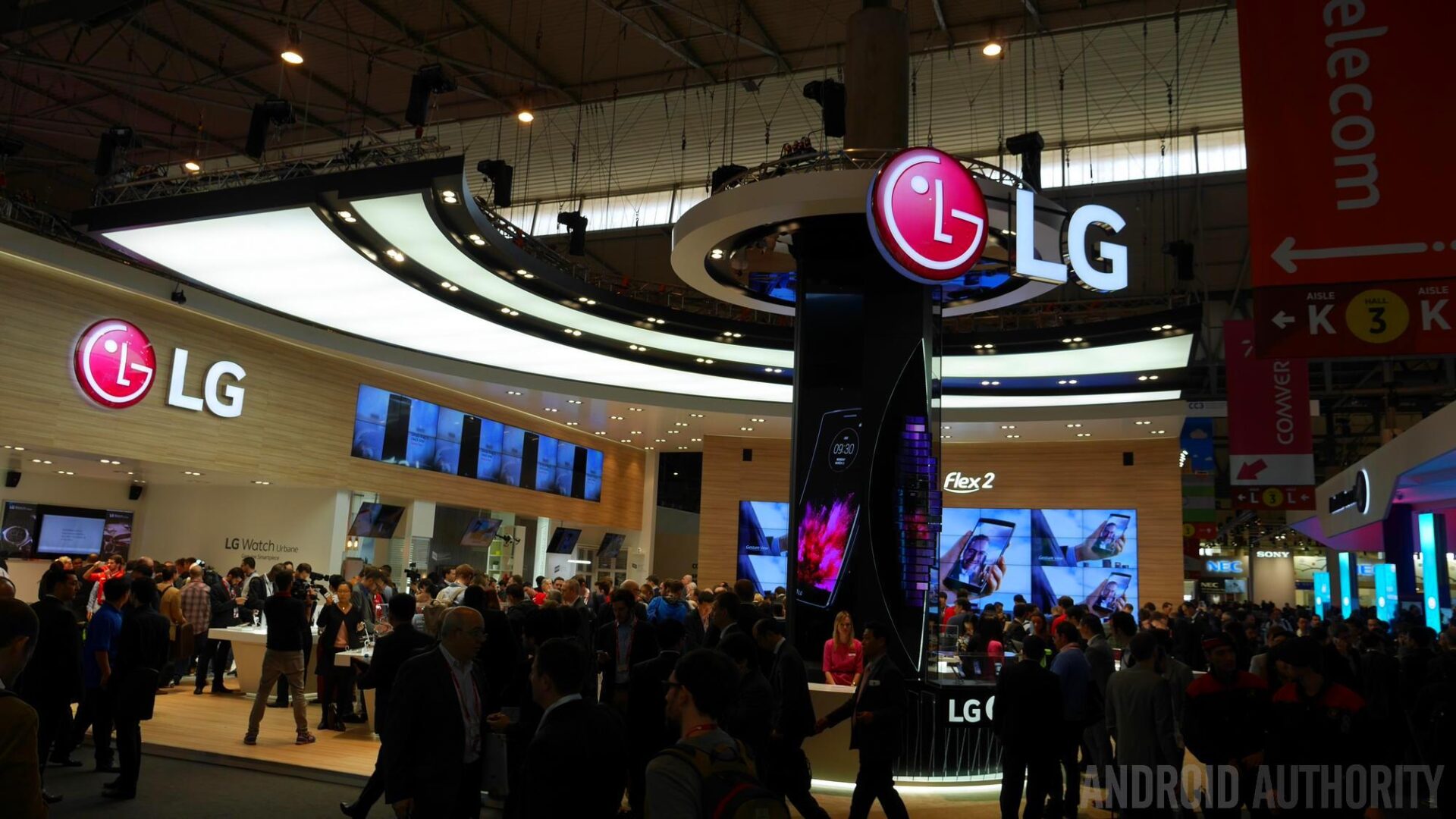 LG reports strong Q1 profits as mobile sales strengthen