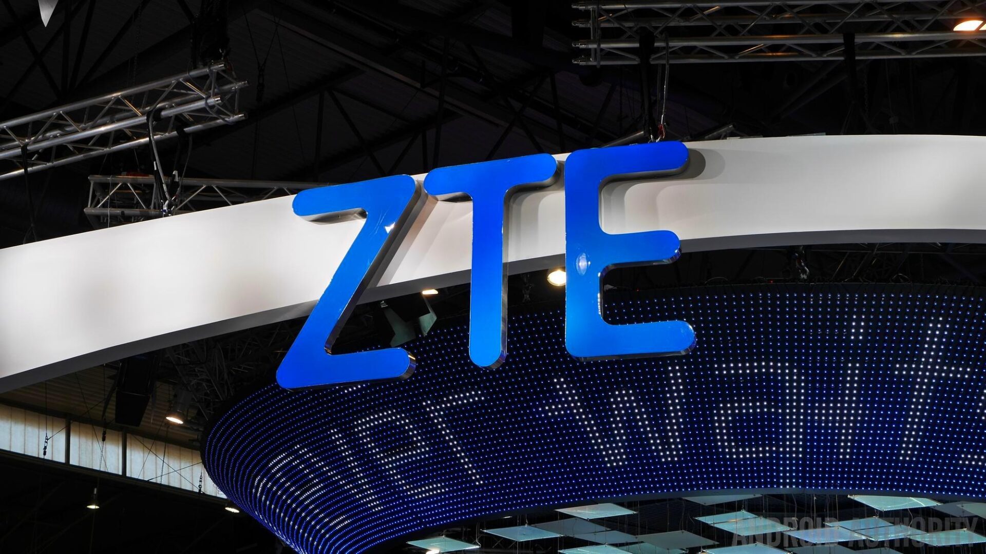 It's official: ZTE will be back in business soon - Android Authority
