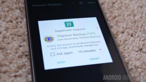 Titanium Backup back on Play Store, but app devs are growing concerned