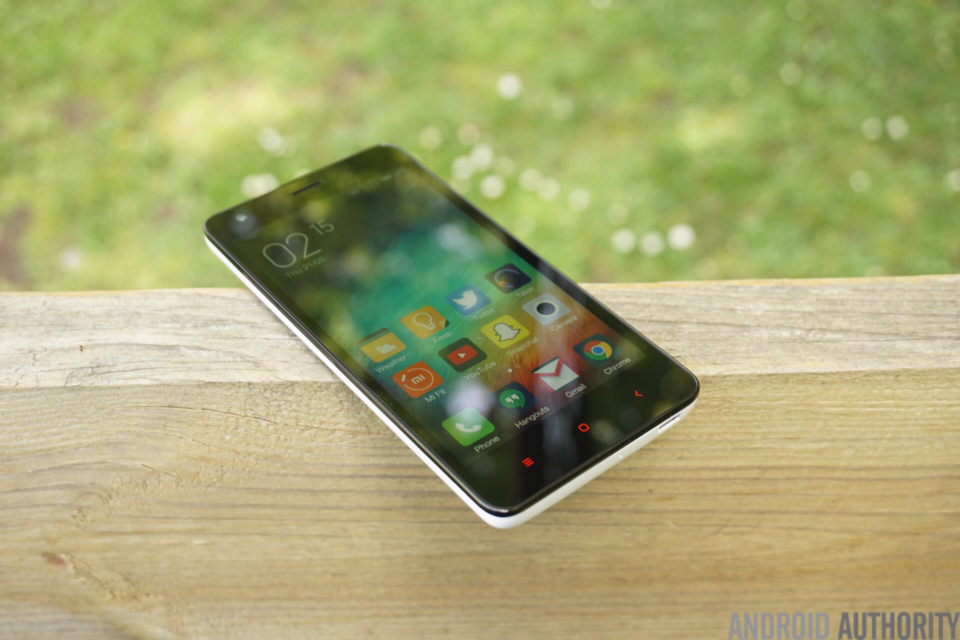 Best budget smartphones under $200 (summer 2015)