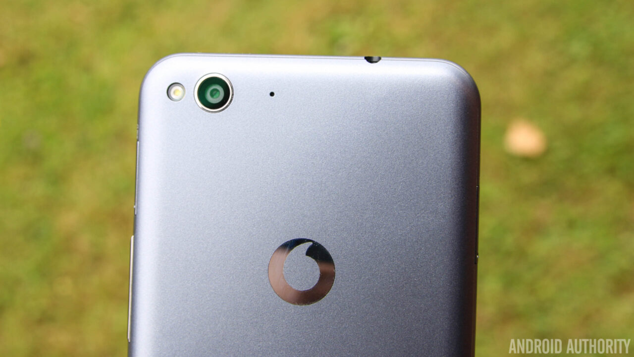 Vodafone Smart Ultra 6 first impressions - Android Authority