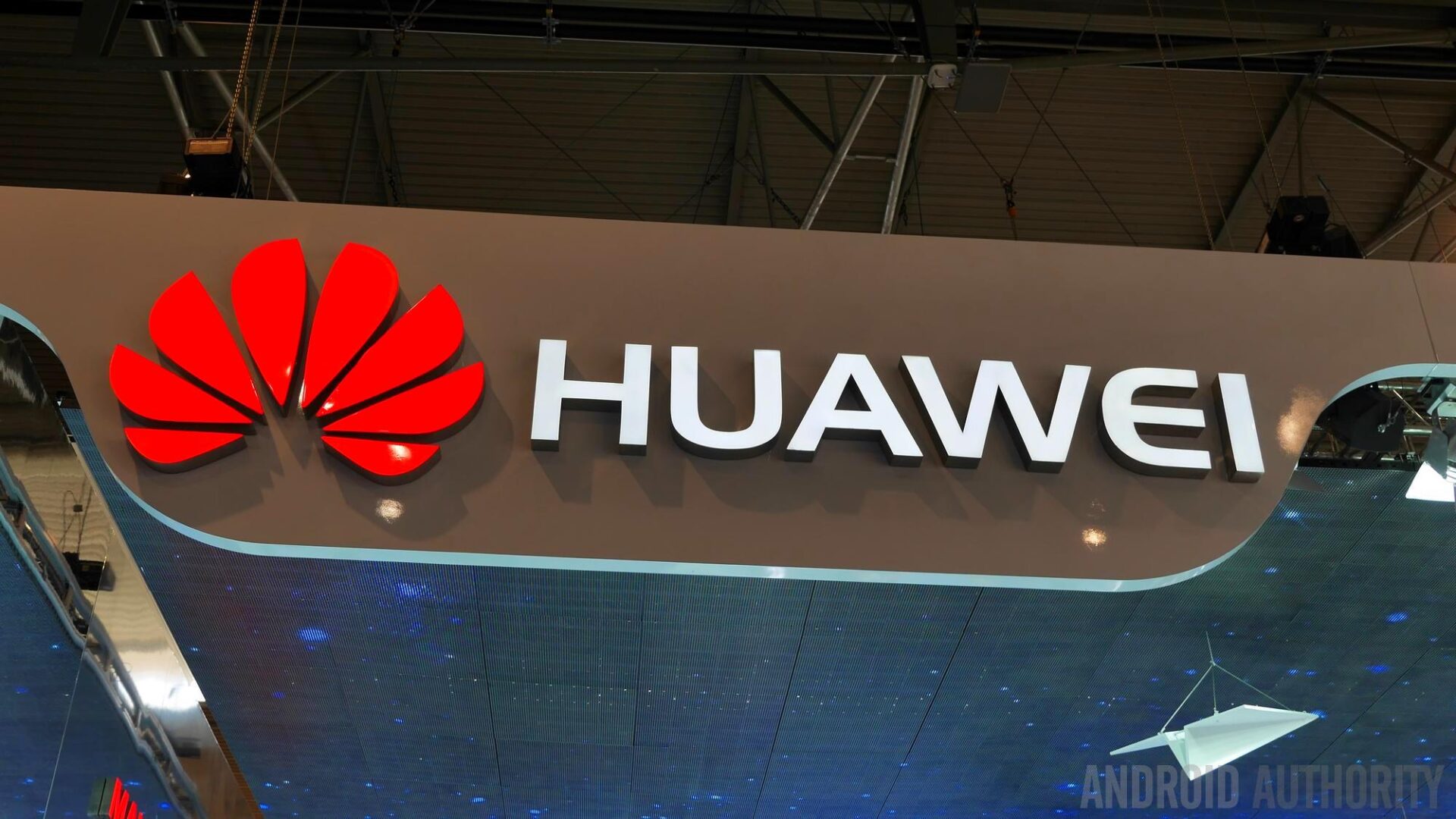 HUAWEI plans to launch its own Tango-based AR smartphone