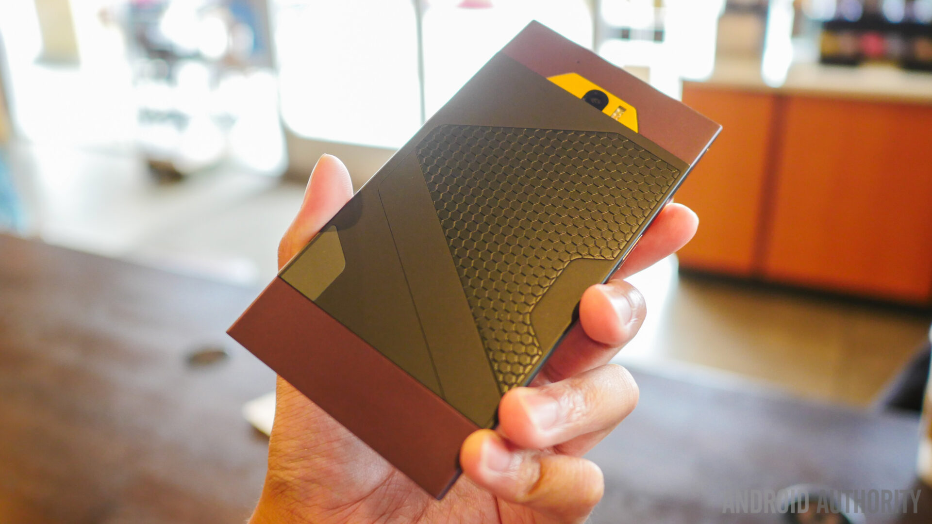 Turing Phone first look: a focus on security, inside and out