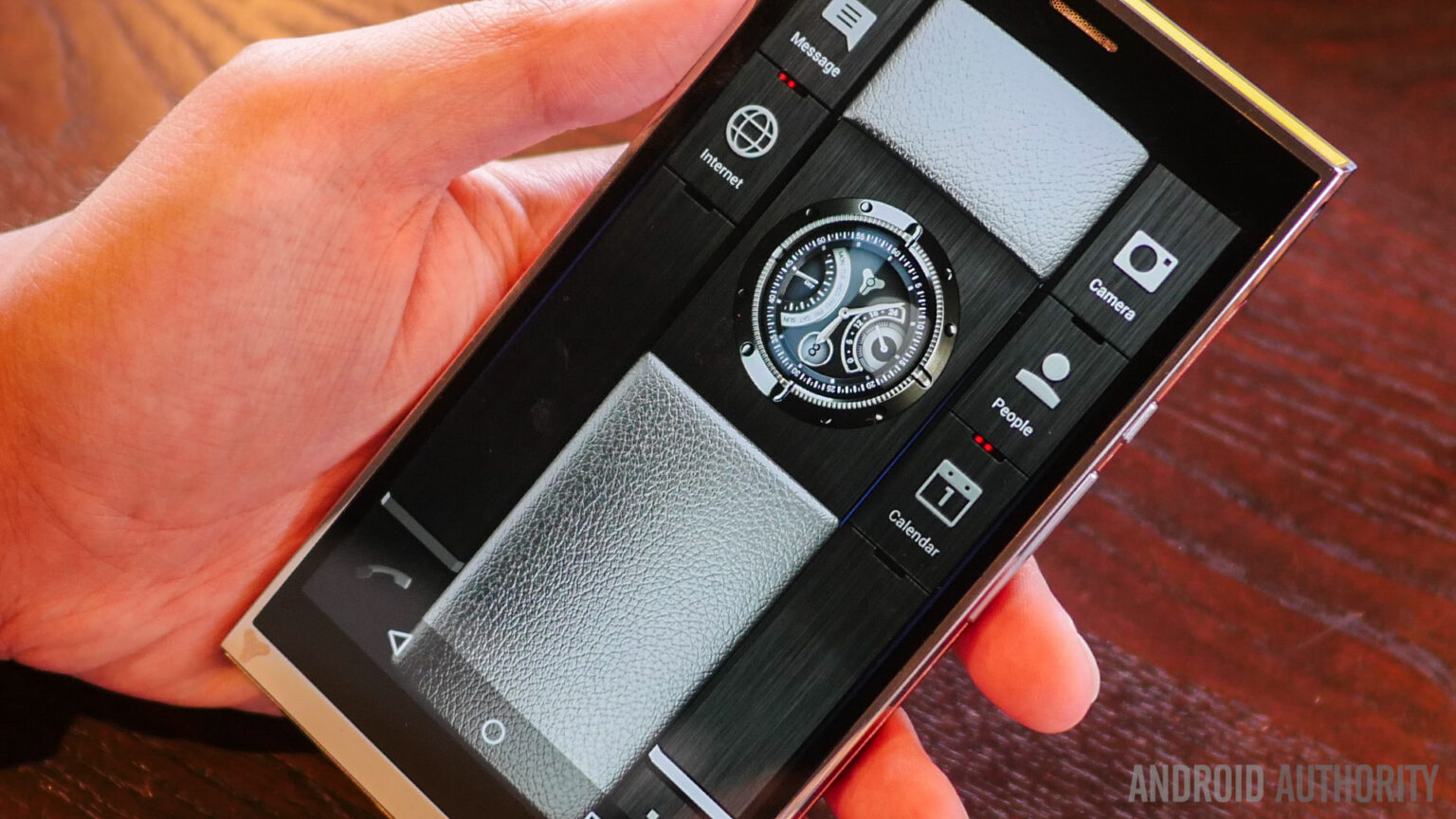 Turing Phone first look: a focus on security, inside and out