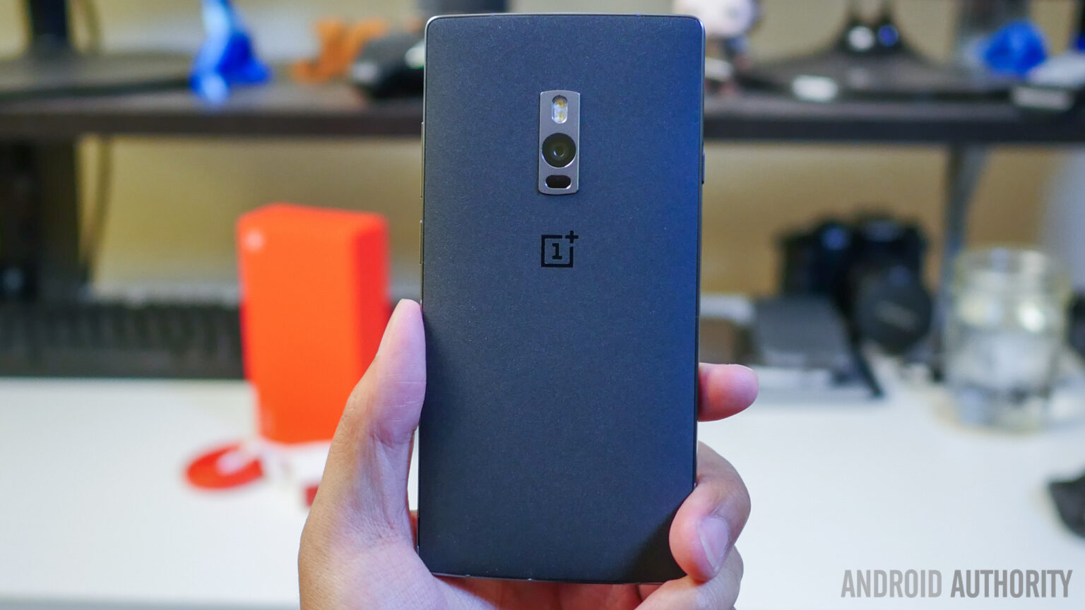 Missing Cyanogen? The OnePlus 2 is getting CyanogenMod