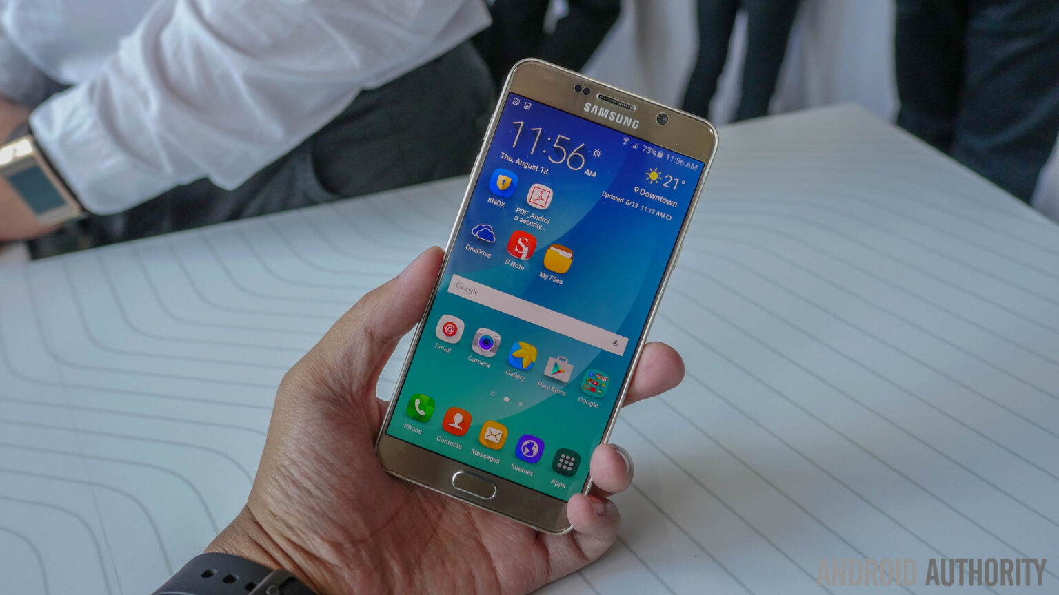 AT&T might already be shipping the Galaxy Note 5 to select customers