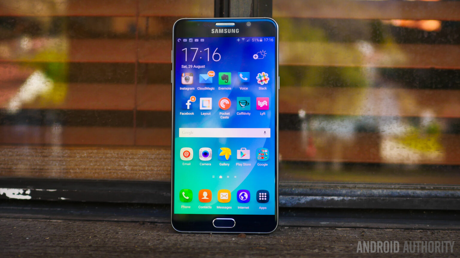 Samsung has a 128GB Galaxy Note 5 Winter Edition for South Korea