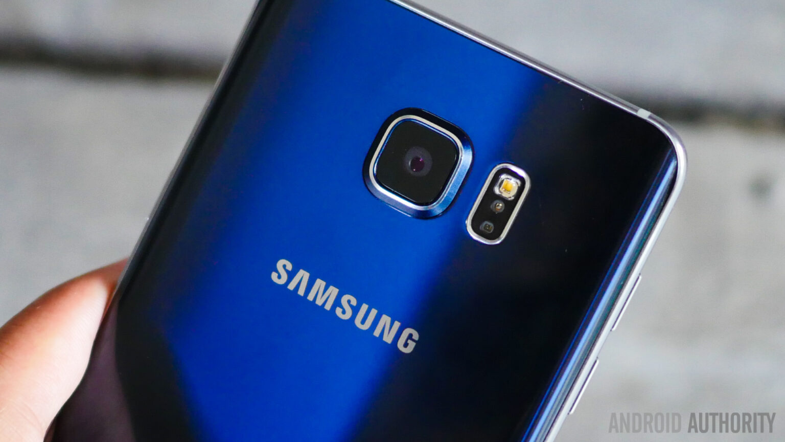It's not a phone, it's a Galaxy: Samsung's ad takes it to Apple