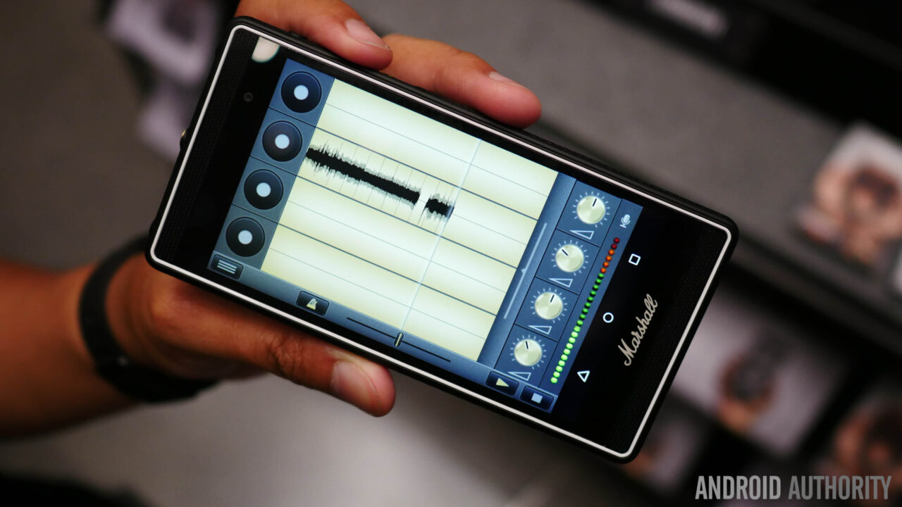 Marshall London hands-on: a smartphone for music fans