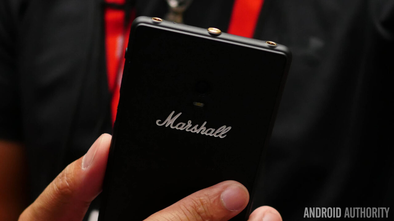 Marshall London hands-on: a smartphone for music fans