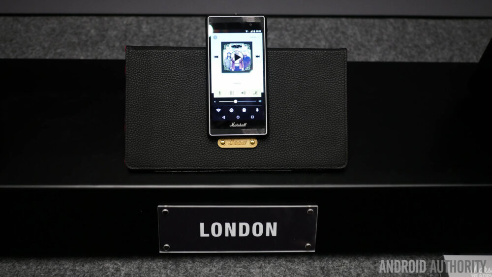 Marshall London hands-on: a smartphone for music fans