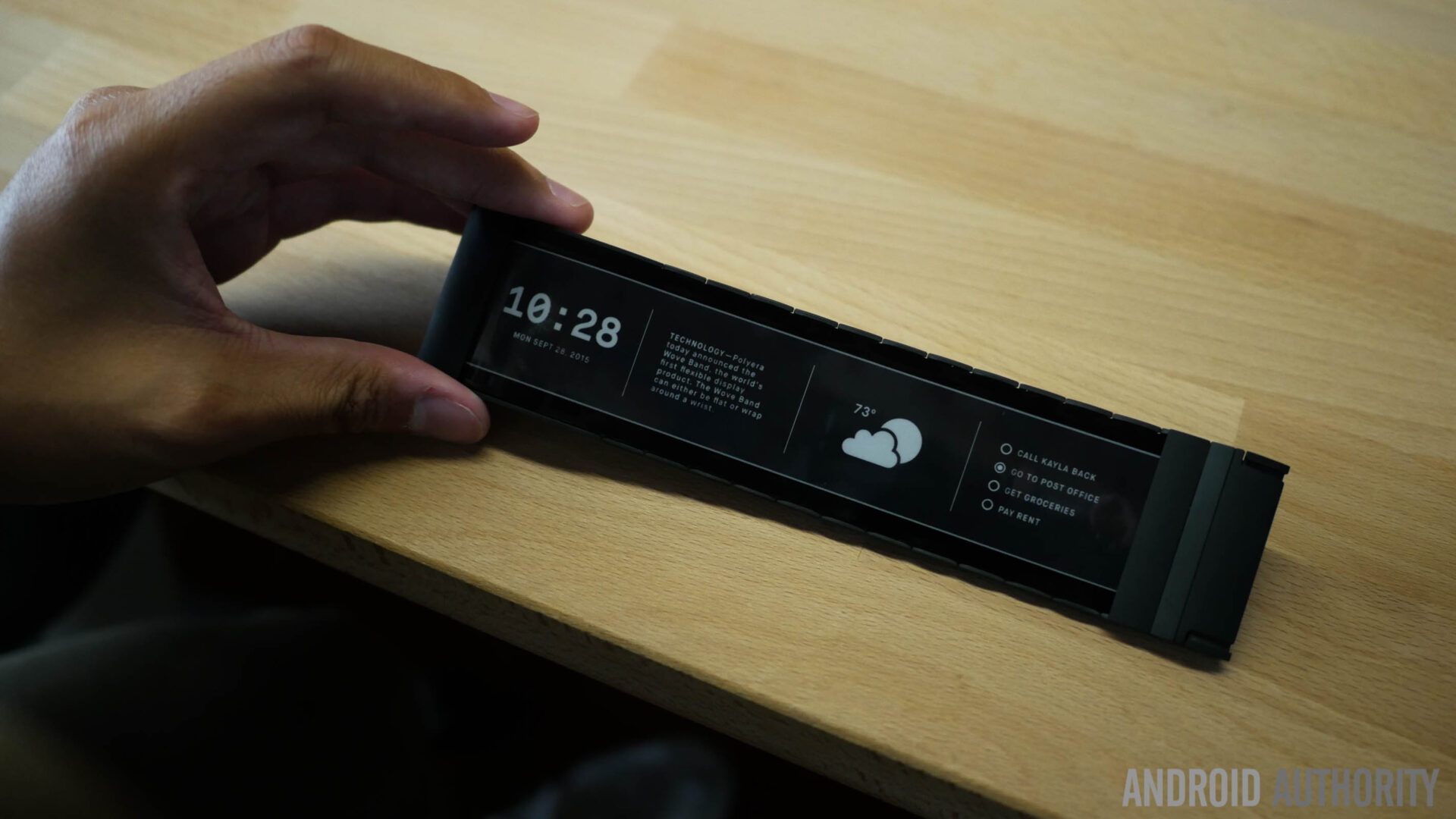 Hands-on with the futuristic Wove Band