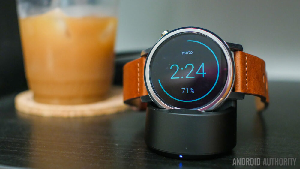 Moto 360 (2nd Gen.) gets pulled from the Google Store