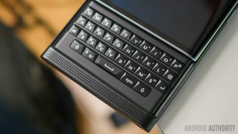 BlackBerry will launch two mid-range Android devices this year ...
