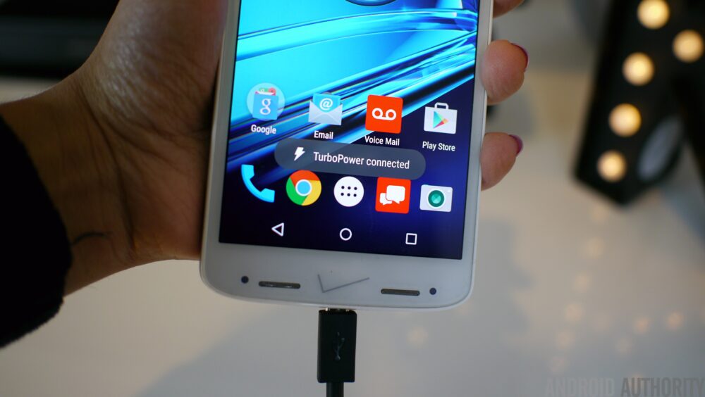 Motorola Droid Turbo 2 review