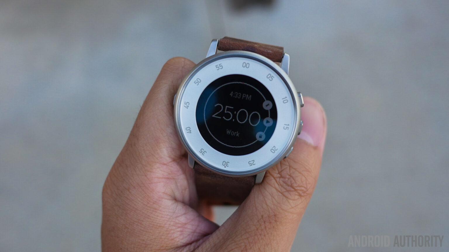 Pebble Time Round review