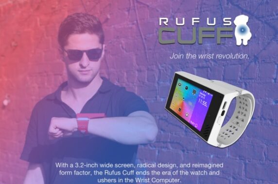 Rufus Cuff: a gigantic smartwatch, or a mini wrist tablet?
