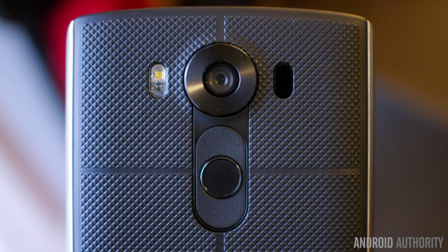 Under the screen: LG's new fingerprint sensor can neither be felt nor ...