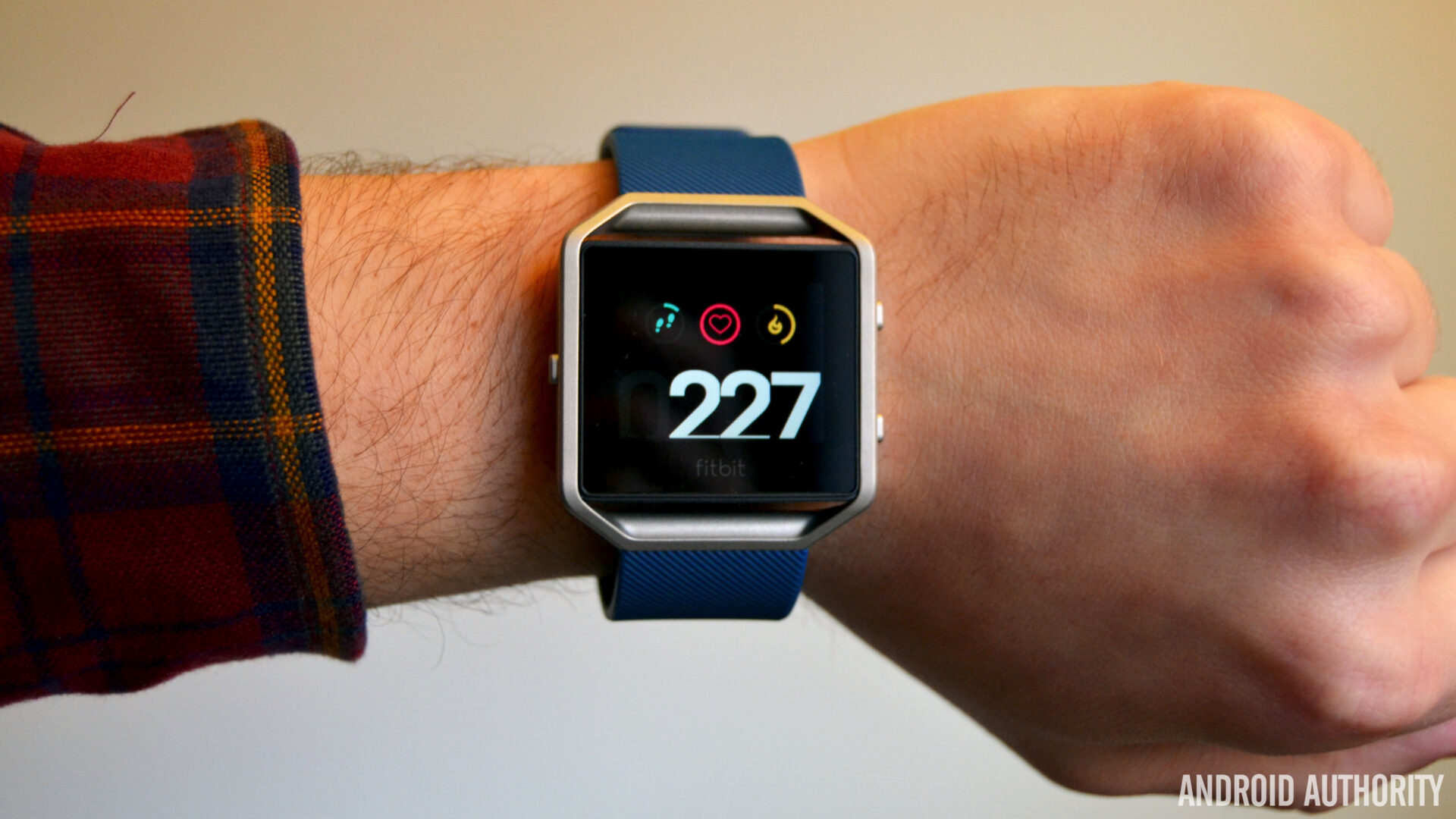 Fitbit Blaze review - Android Authority