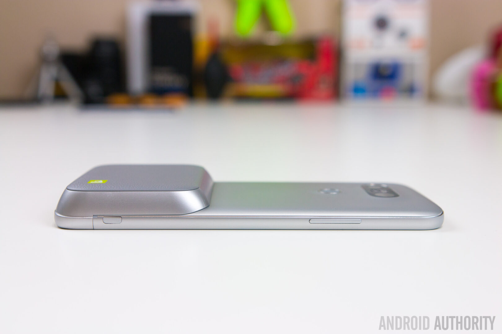 LG G5 Review! - Android Authority