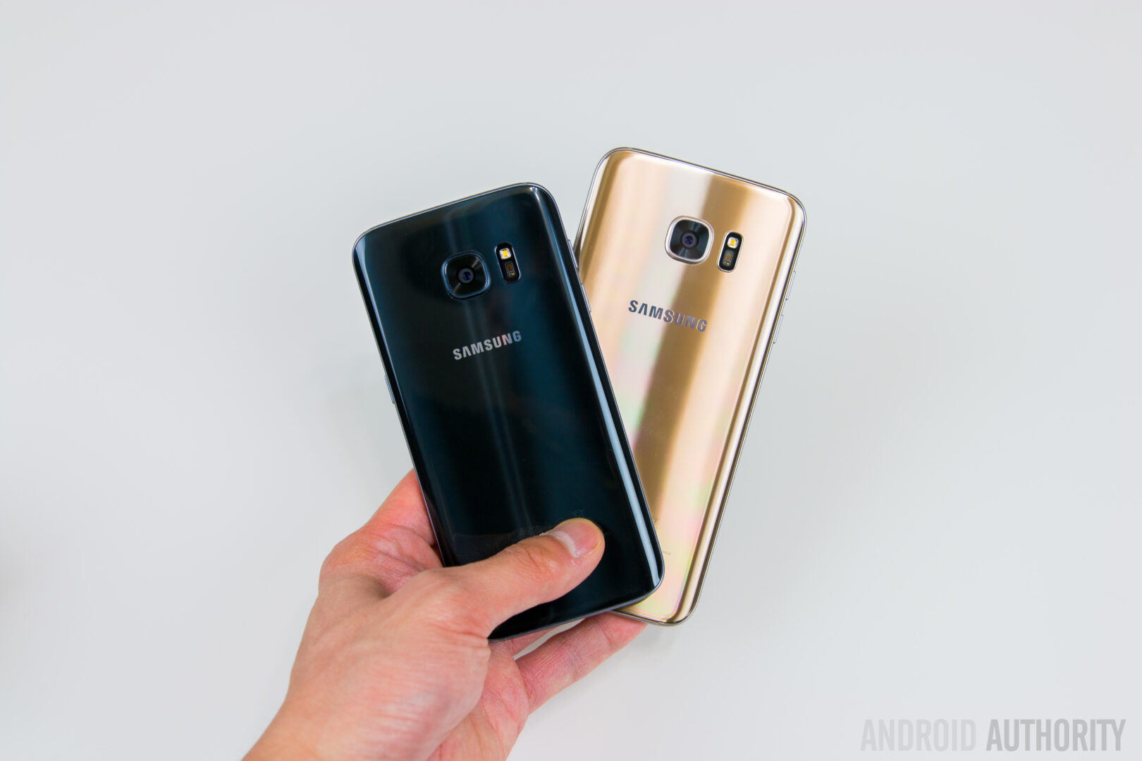 Samsung Galaxy S7 Edge Nougat manual update available for unlocked US ...
