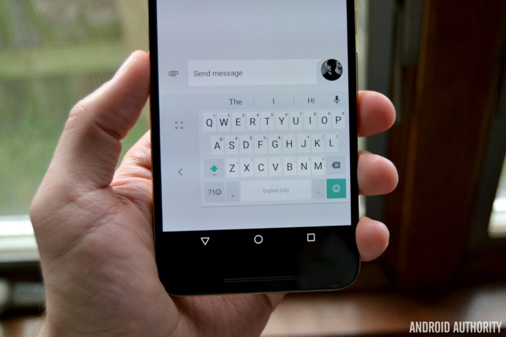 Google Keyboard update brings emoji bar, one-handed mode, adjustable ...