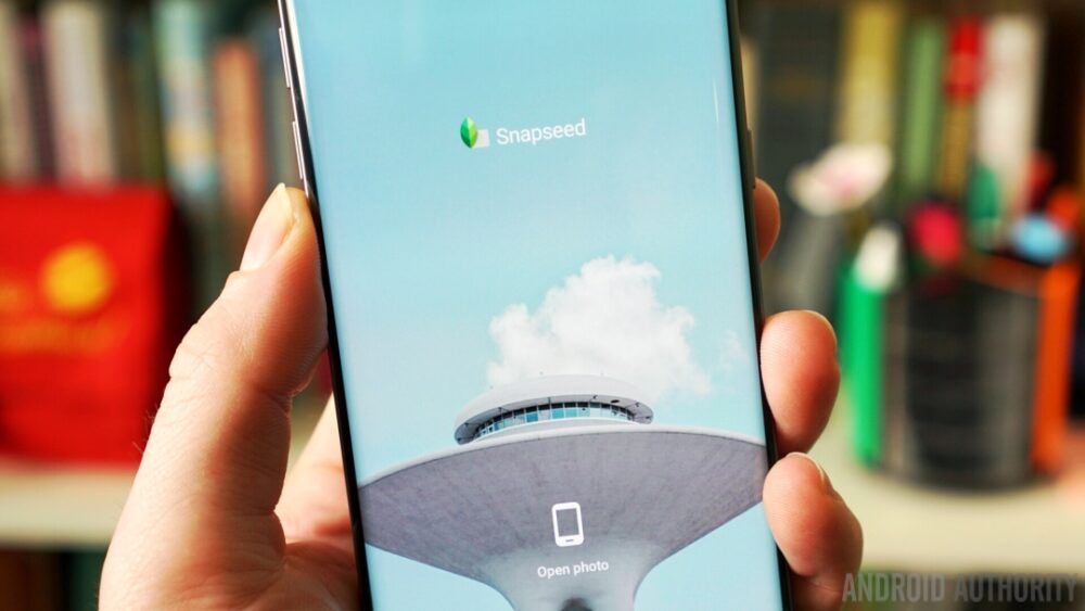 Google Snapseed 2.18 includes a fresh UI for faster editing and 11 new ...