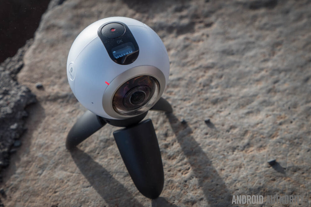 Samsung Gear 360 review - Android Authority