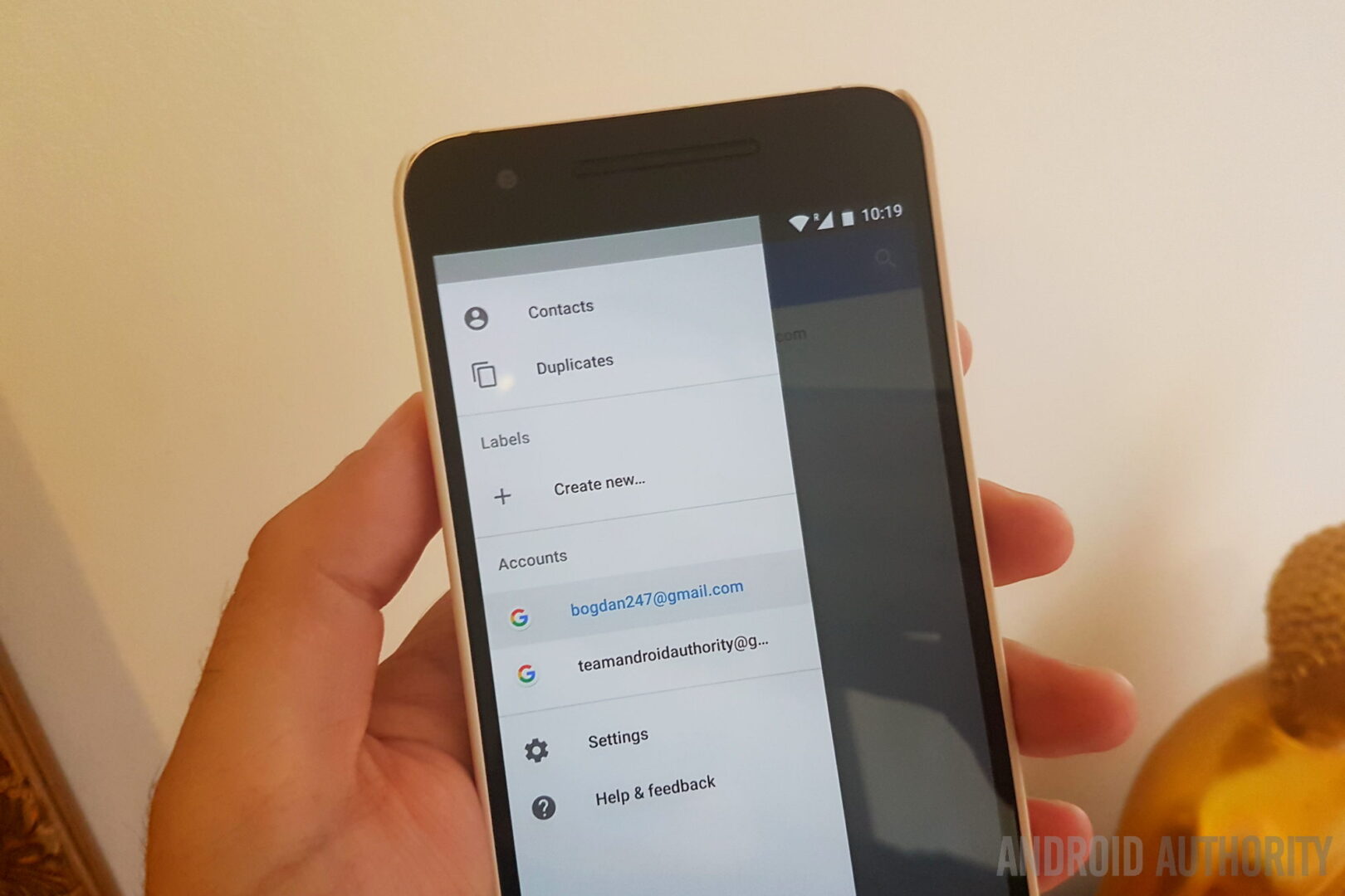 Google Contacts gets a minor update: slight redesign and new features