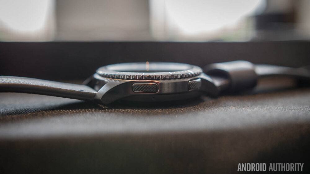 Samsung to reveal new Gear S smartwatch next week along with Gear Fit 2 Pro