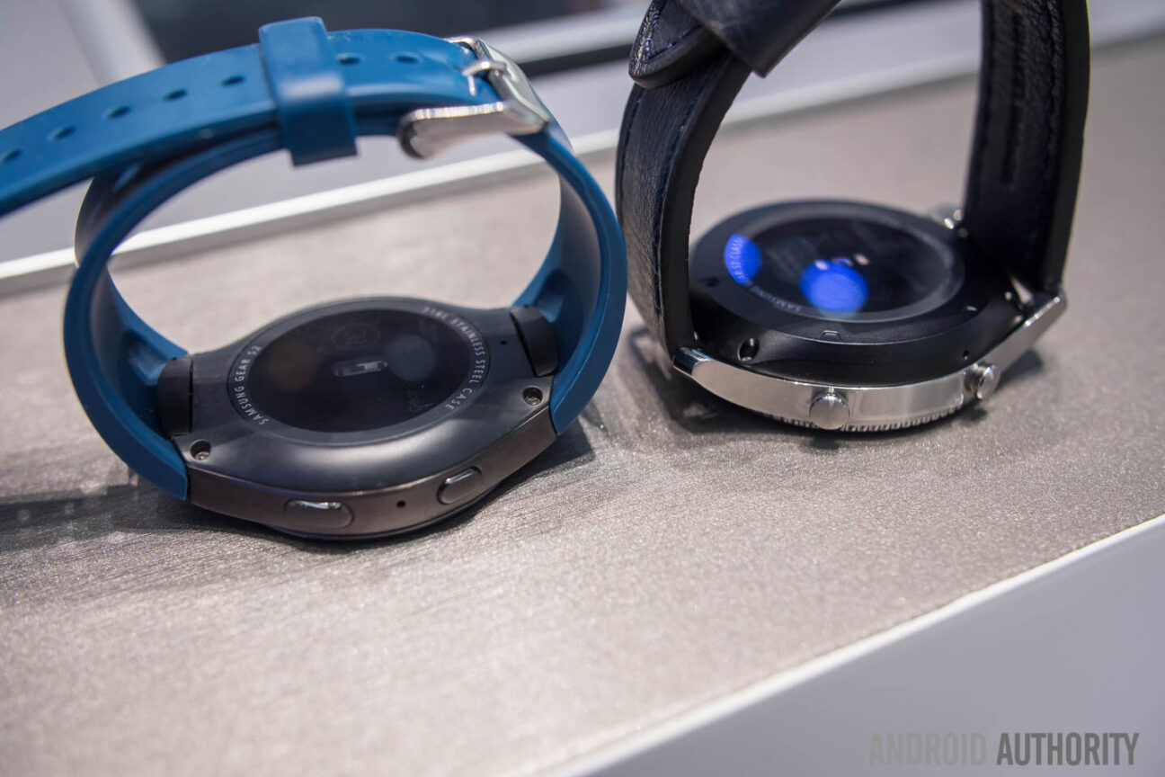 Samsung Gear S3 vs Gear S2 comparison - Android Authority