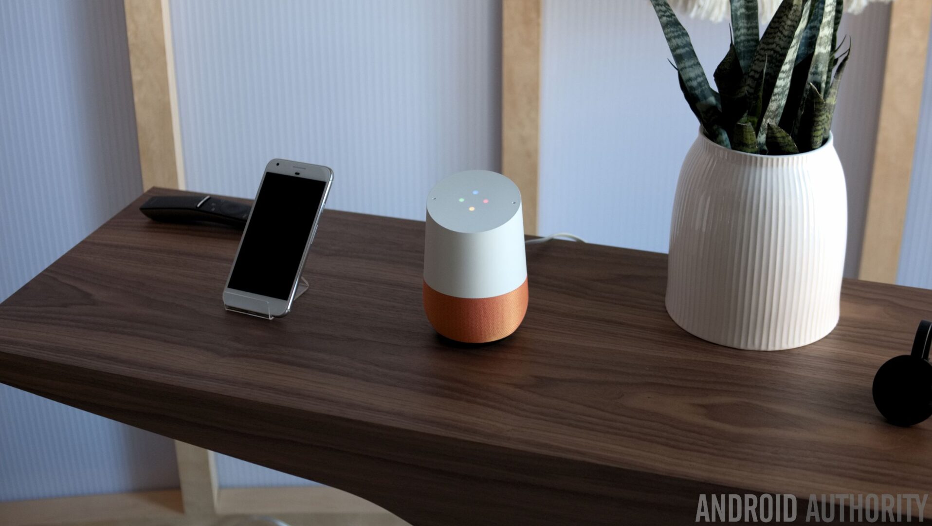 Google rebranding the Cast app to Google Home with added function