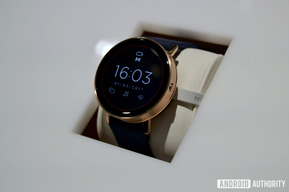 Misfit's Vapor smartwatch with Android Wear gets pushed back to October ...